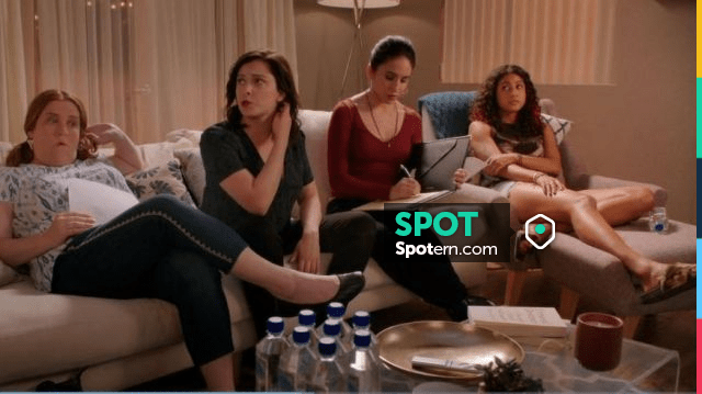 The mules printed Heather Davis (Vella Lovell) in Crazy Ex-Girlfriend ...