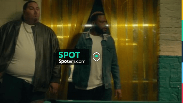 White T-Shirt worn by Romelo Reese (Anthony Anderson) in Beats | Spotern