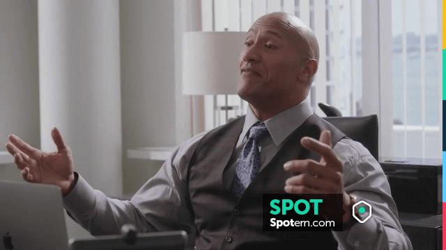 Leather Strap Watch worn by Spencer Strasmore (Dwayne Johnson) in ...