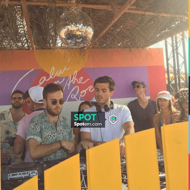 The white t-shirt black logo Balibaris worn by Arnaud Bonet group wise at the festival Calvi on ...