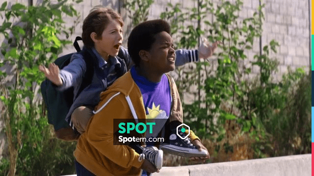 Sneakers converse high tops black and Jacob Tremblay in the trailer of ...