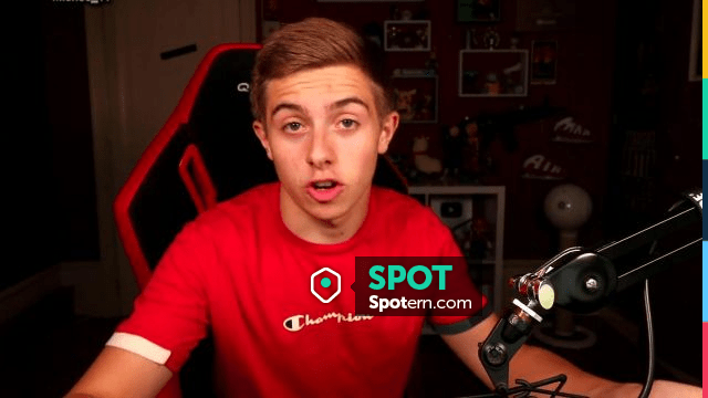 Le t-shirt Champion de Michou dans la vidéo YouTube LIVE 24H MINECRAFT ...