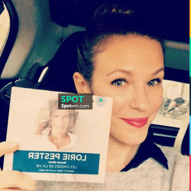 L'album CD Les Choses de la Vie de Lorie Pester sur le compte instagram ...