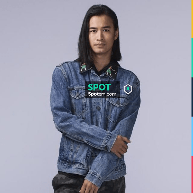 The jean jacket collar flower worn by Jordan Rodriguez aka Trey Emory ...