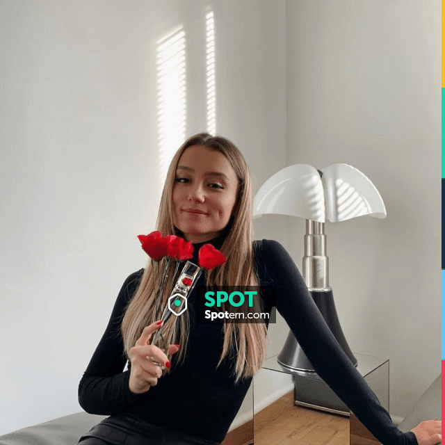 Le parfum flower by Kenzo de Chloé Bleinc sur le compte instagram de @chloebbbb | Spotern