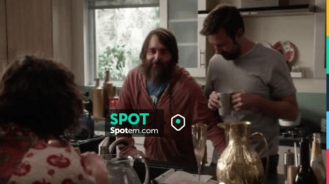 James Perse Red Hoodie usado por Phil Tandy Miller (Will Forte) en The ...