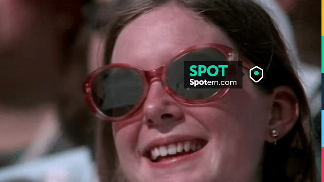 Brown sunglasses worn by Janet Shearon in Apollo 11 | Spotern