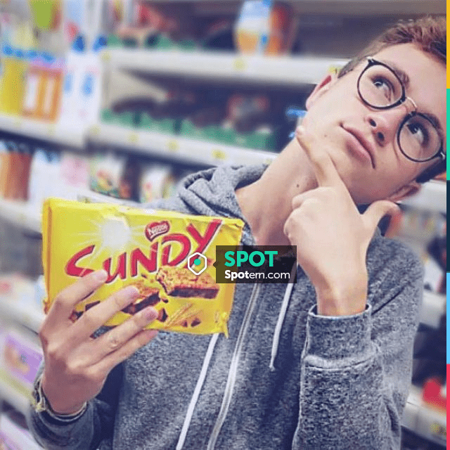 The Sundy, bars croutillantes cereal chocolate Sundy Jules on his ...