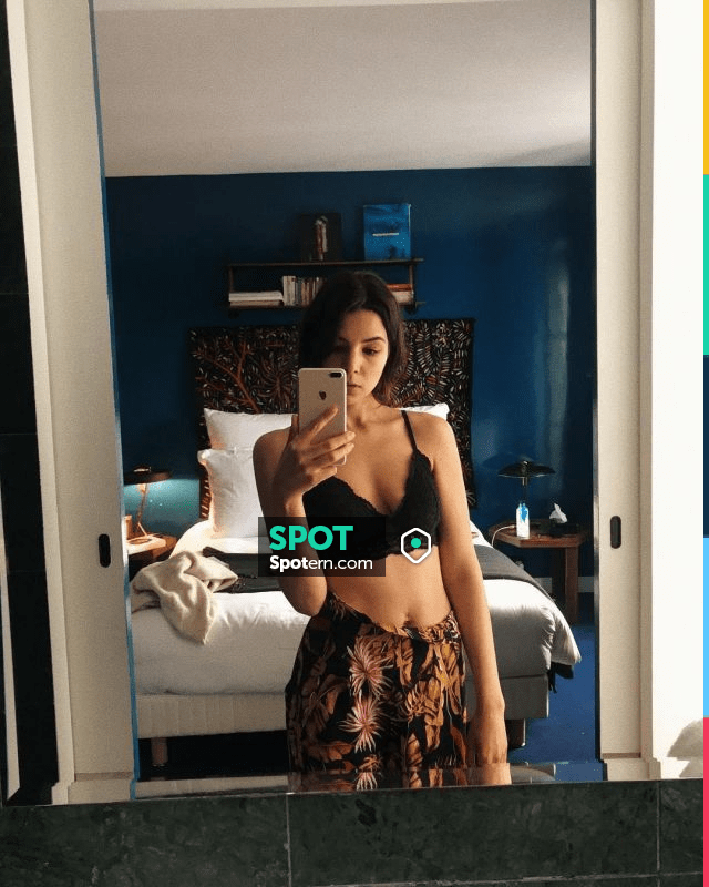 The bra, black, on the account Instagram of @safia_ayad | Spotern