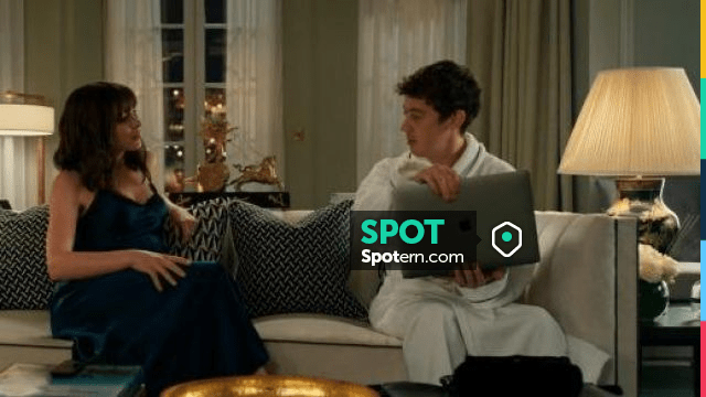 Apple Macbook Air used by Thomas Westerburg (Alex Sharp) in The Hustle ...