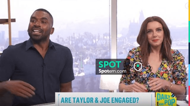 Zara Printed Mini Dress with Puff Sleeves worn by Melanie Bromley on E ...