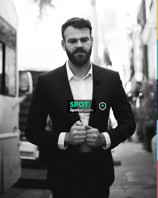 The blazer right black Alex Pall on the account Instagram of @alexpall ...