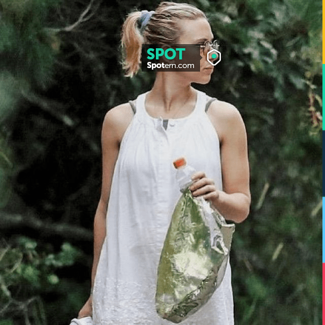Oliver People Keil Sunglasses worn by Scarlett Johansson The Hamptons ...