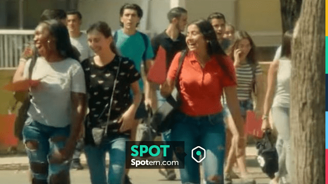 Slim Skinny Jean Destroy usado por Mina Farid en AN EASY GIRL Trailer ...