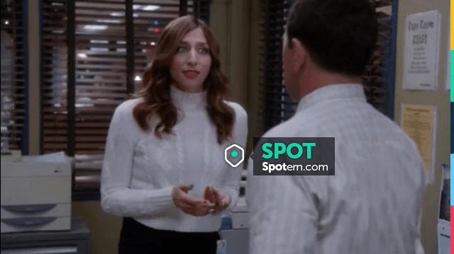 The sweater white turtleneck worn by Gina Linetti (Chelsea Peretti) in ...