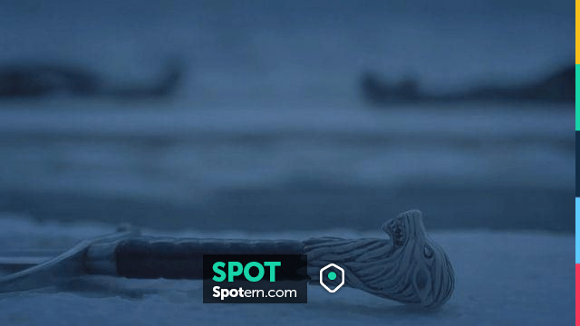 The replica of the sword of Jon Snow (Kit Harington) in Game of Thrones ...