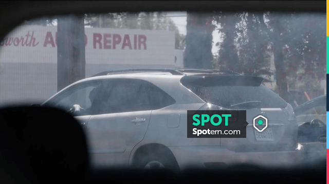 Grey Lexus RX car as seen in Countdown | Spotern