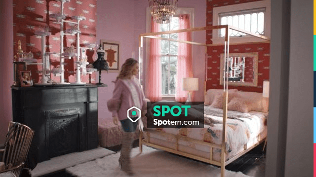 Lilac sweater with fur cuffs worn by Harper Kreyman (Sabrina Carpenter ...