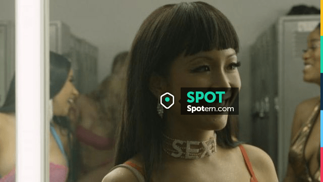 Chandelier Drop Earrings of Destiny (Constance Wu) in Hustlers | Spotern