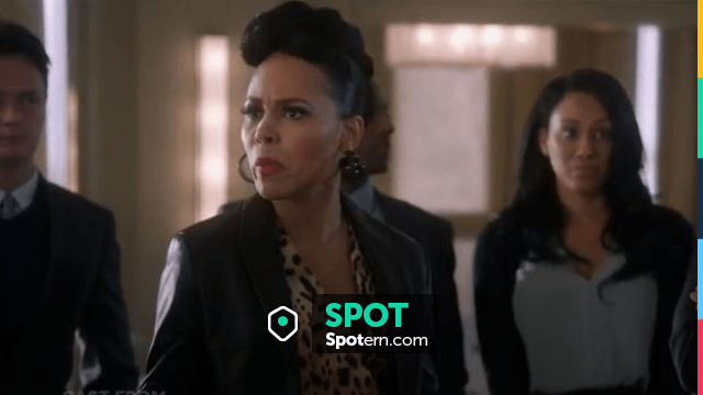 Michael Kors Black Cropped leather jacket worn by Tegan Price (Amirah ...