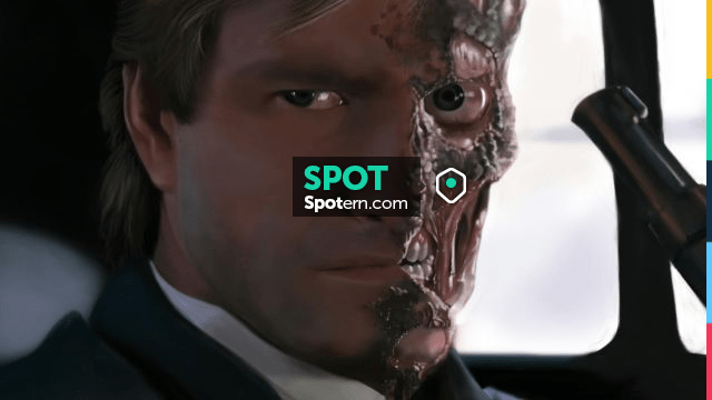Le masque de two face (Aaron Eckhart) dans The Dark Knight Rises | Spotern