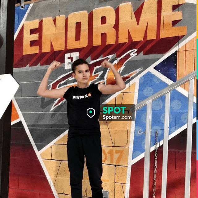 The t-shirt Nike Just do it worn by Neo on his account Instagram @neo ...