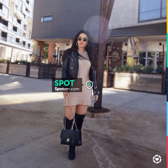 The long pull of Isabella David on his account Instagram ...