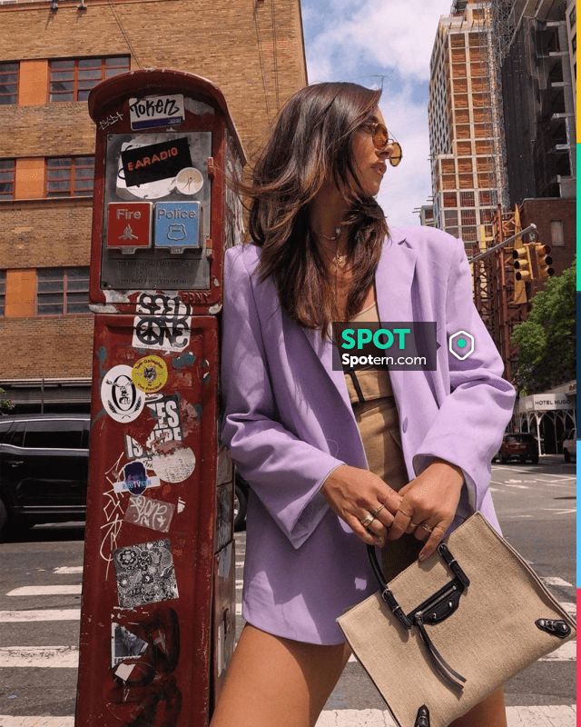 The blazer violet Danielle Bernstein on the account Instagram of ...
