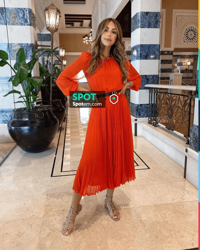 The belt worn by Annie Jaffrey on the account Instagram of ...