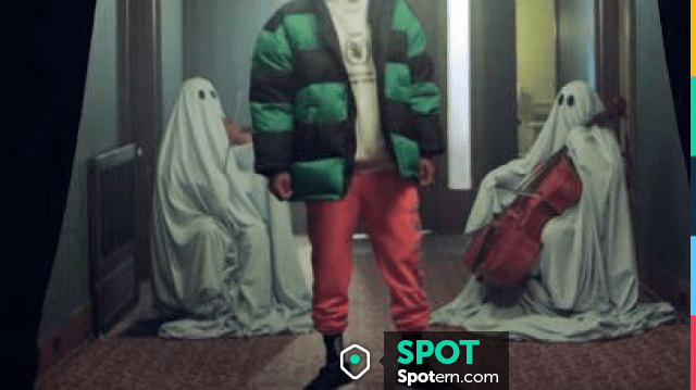 Calcetines Cease and Desist usados por Future en el video de YouTube ...