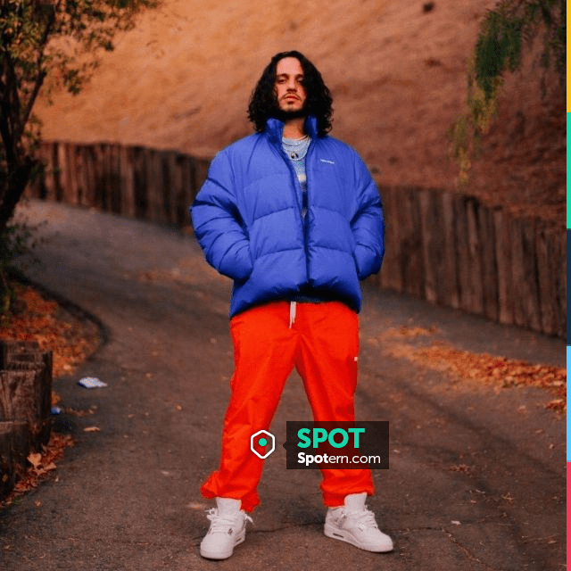 The Jogging Pants red Russ on the account Instagram of @russ | Spotern