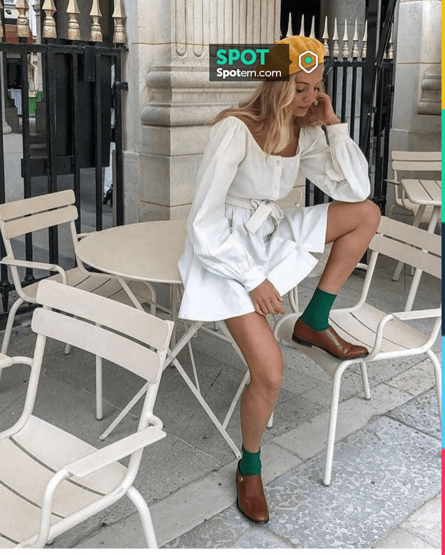 Beret mustard yellow worn by Alexandra Ricci on his account Instagram ...