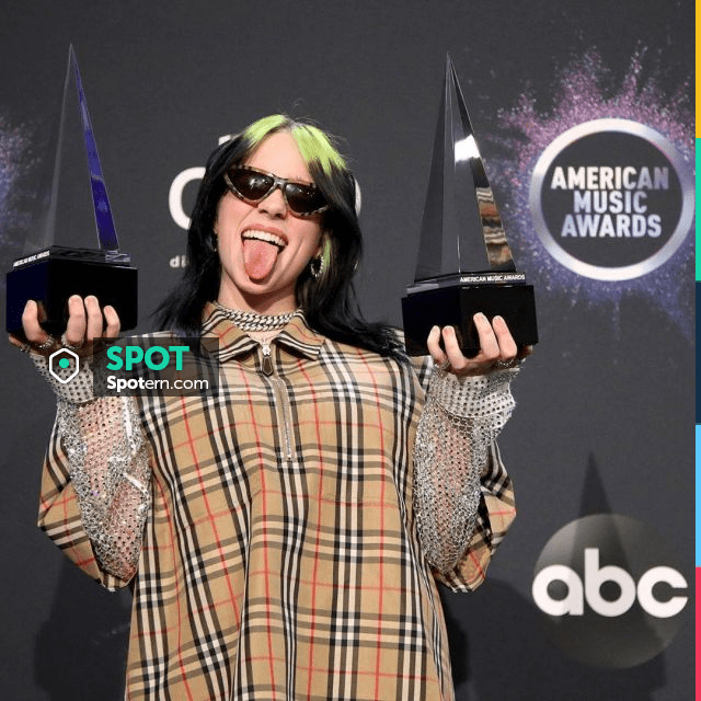 Bvlgari Ser­pen­ti Rings worn by Billie Eilish at American Music Awards ...