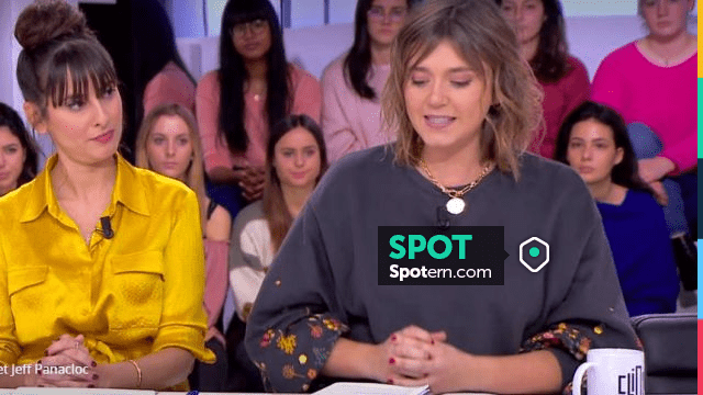 Le sweat à col rond et manches longues bouffantes à fleurs de Camille ...