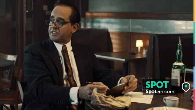 La botella de whisky Glenlivet de Skinny Razor (Bobby Cannavale) como ...