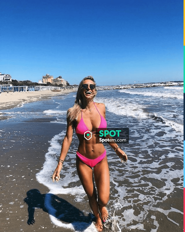 Top Bikini de Carlotta Scarlini en su account@carlottascarlini de Instagram | Spotern