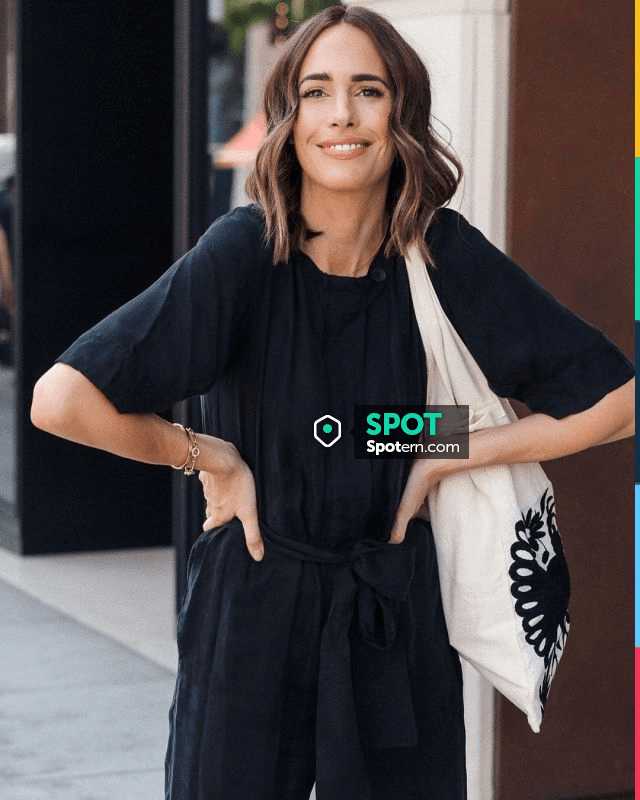 The black suit of Louise Roe's account on the Instagram of @louiseroe ...