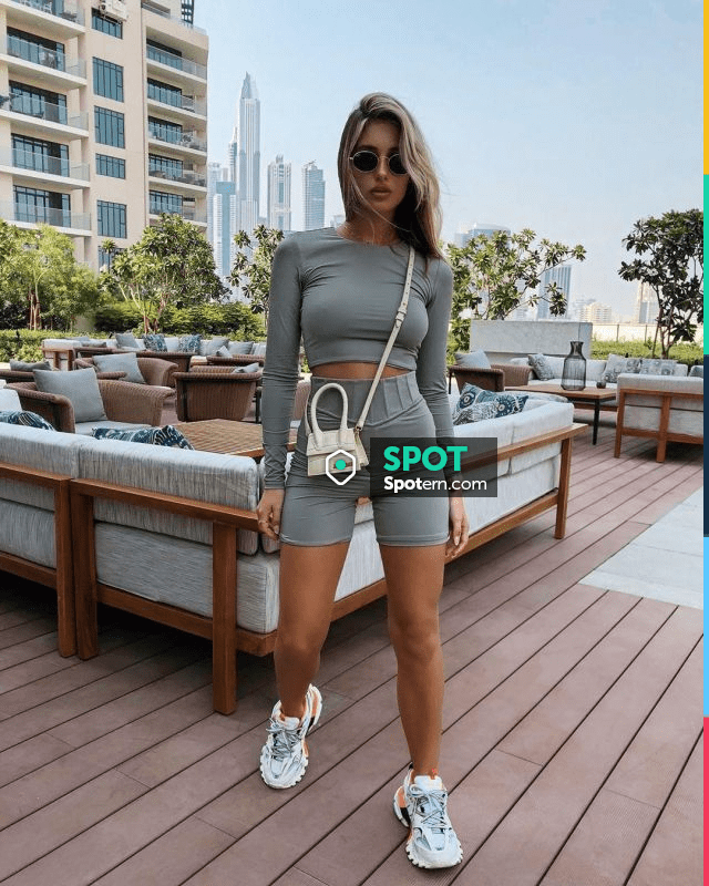 White Leather Totebag of Tia Lineker on the Instagram account ...