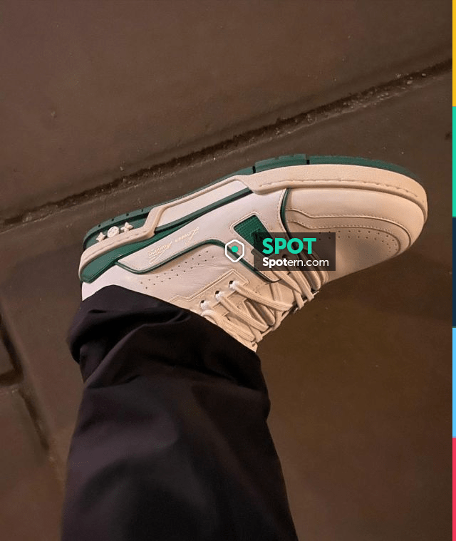 Sneakers Louis Vuitton trainer worn by Icy Kof on the account Instagram ...