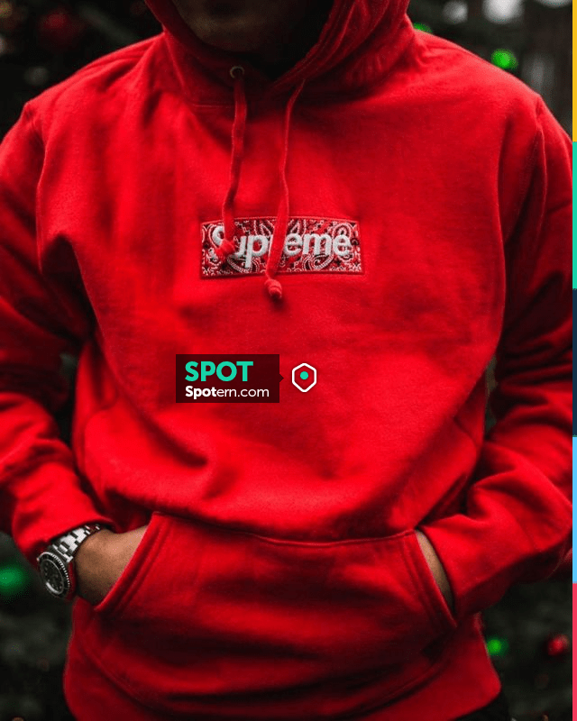 on the account Instagram of @supreme_leaks_news | Spotern