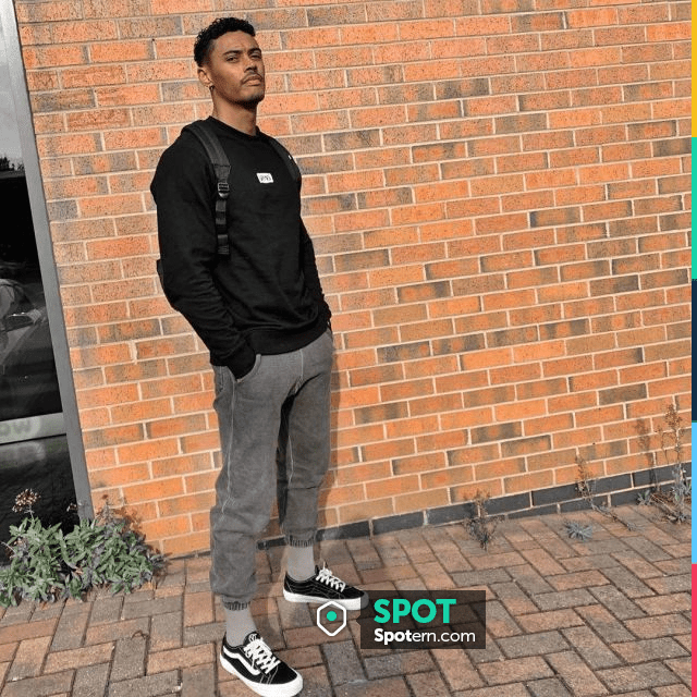 Vans bess black worn by tyrone clarke on the account Instagram of @asos ...