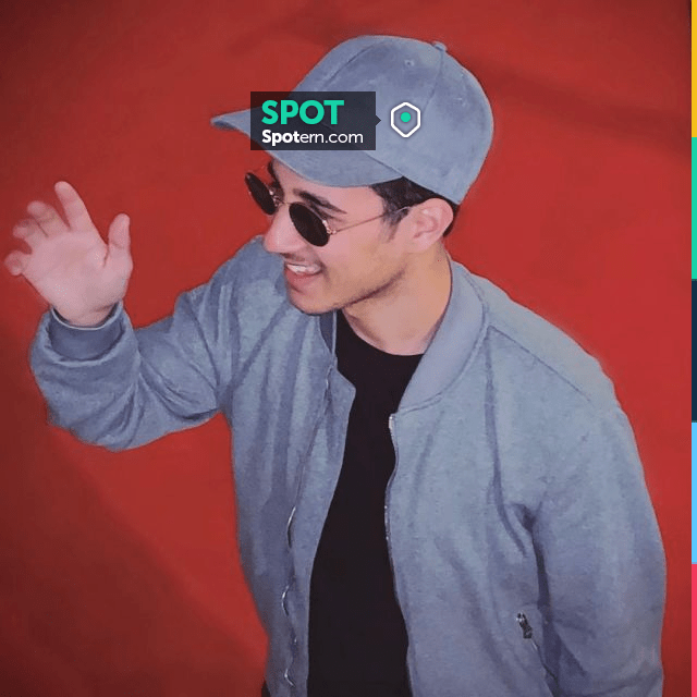 La casquette grise de Sofyan Boudouni sur le compte Instagram de @sofyan | Spotern