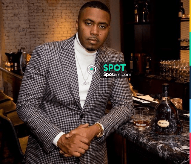 The sweater white turtleneck worn by Nas on the account Instagram of ...