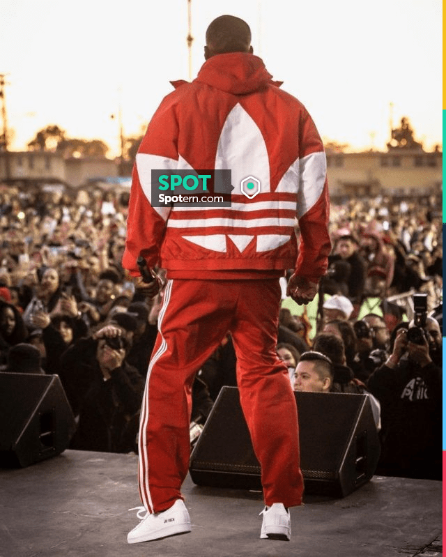 The jacket of Jay Rock on the account Instagram of @jayrock | Spotern