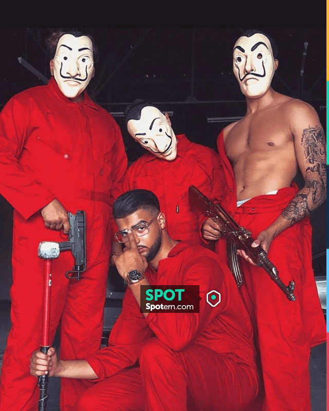 The red suit worn by Mister Official account Instagram of @mister ...