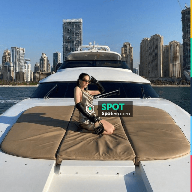 Mini jube beige satin worn by barbara on the account Instagram of @asos ...