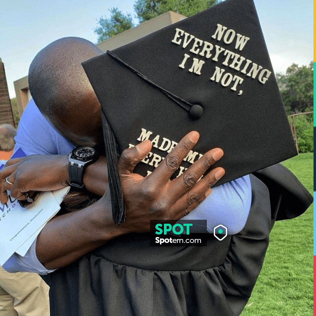 Shirt blue Omar Sy on the account Instagram of @omarsyofficial | Spotern