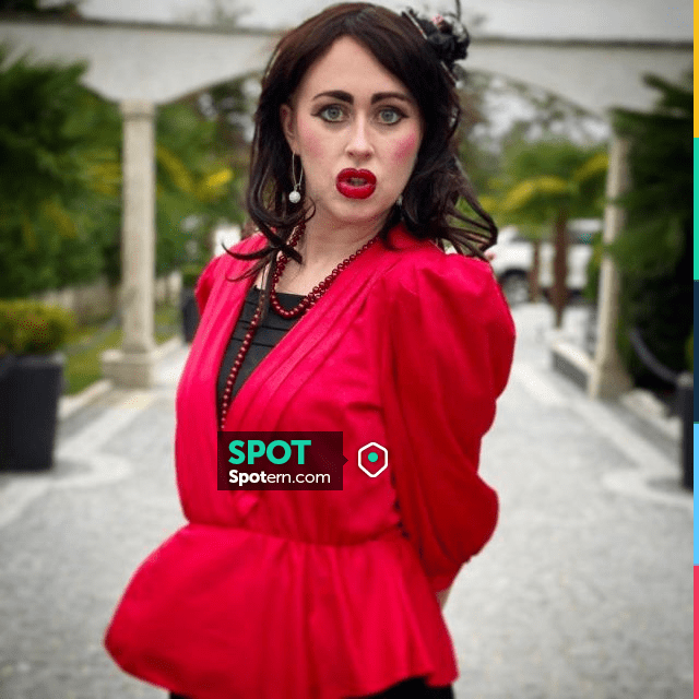 La blouse rouge portée par Jenny Letellier sur le compte Instagram de ...