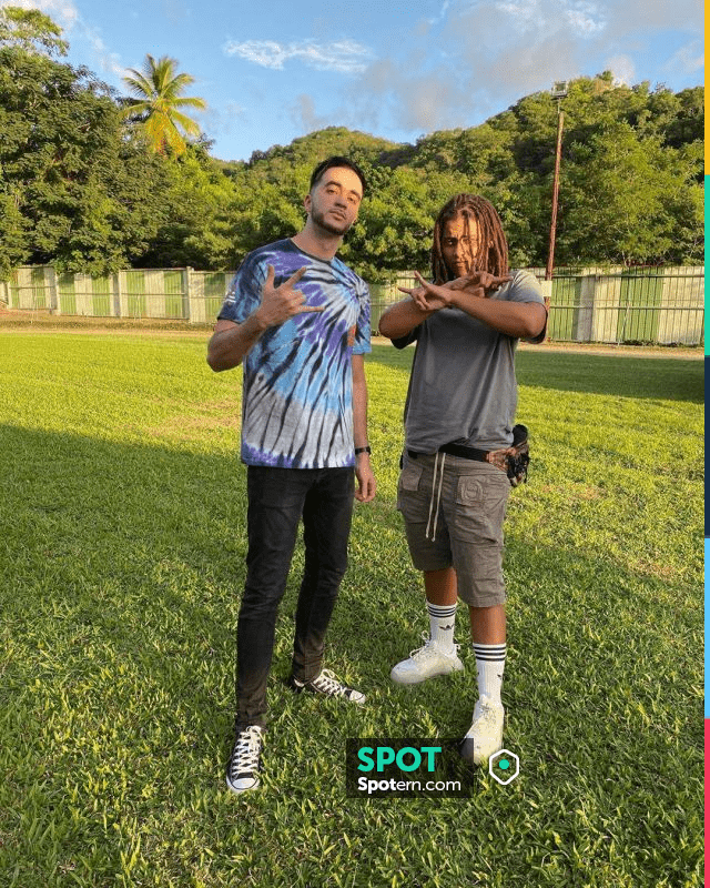 Sneakers Balenciaga white worn by Meryl on his account Instagram ...