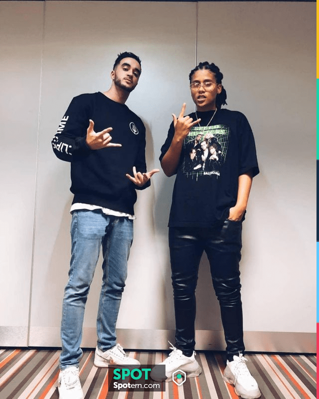 The Balenciaga triple s white worn by Meryl on the account Instagram of ...